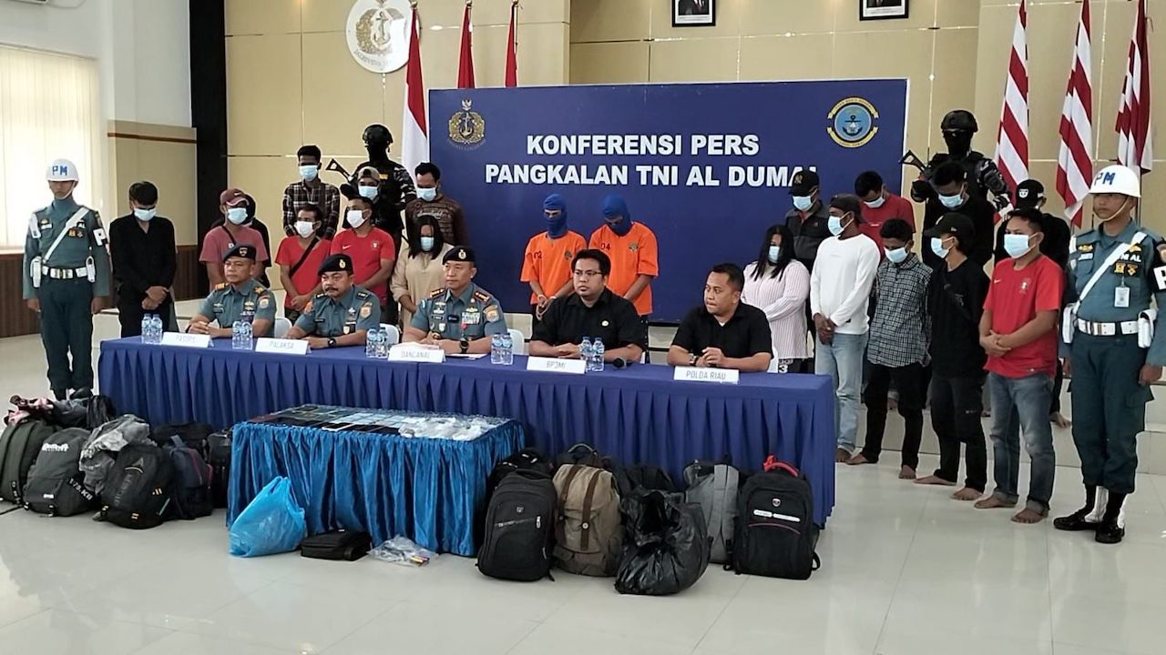 TNI AL dan BP3MI Riau Gagalkan Penyelundupan 19 PMI Ilegal ke Malaysia di Perairan Bengkalis